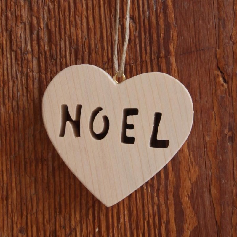 Noel en bois : décoration bois découpé Coeur Boule de Noel en bois a ...